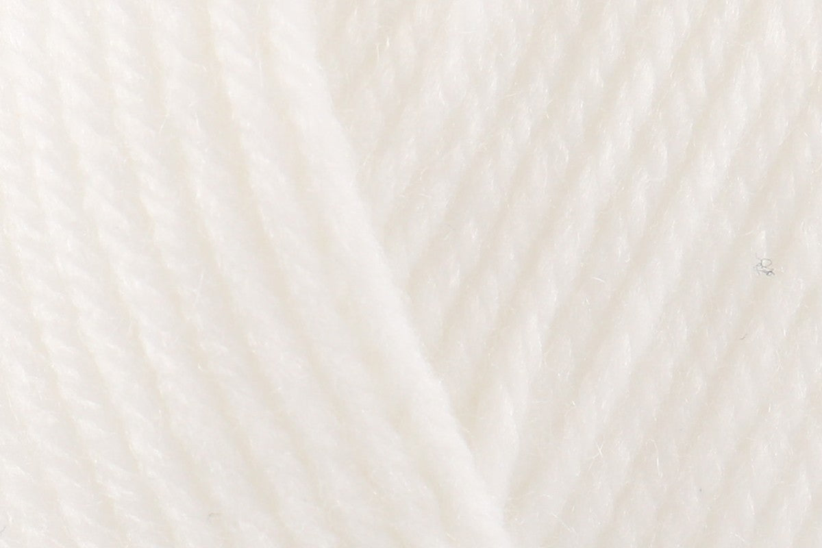 Peter Pan 4 Ply Snowdrop 4PY01 - 50g – Pack Lane Wool